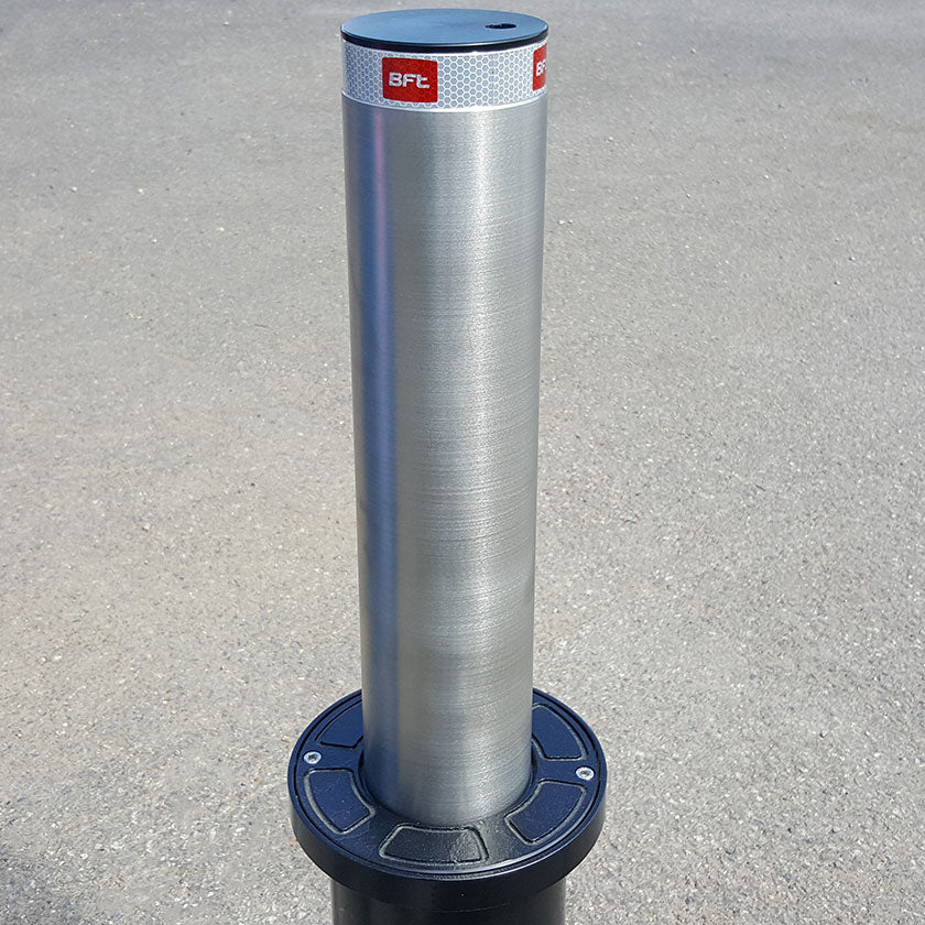 BFT Dampy B Stainless Steel Semi-Automatic Bollard | Security Bollards ...