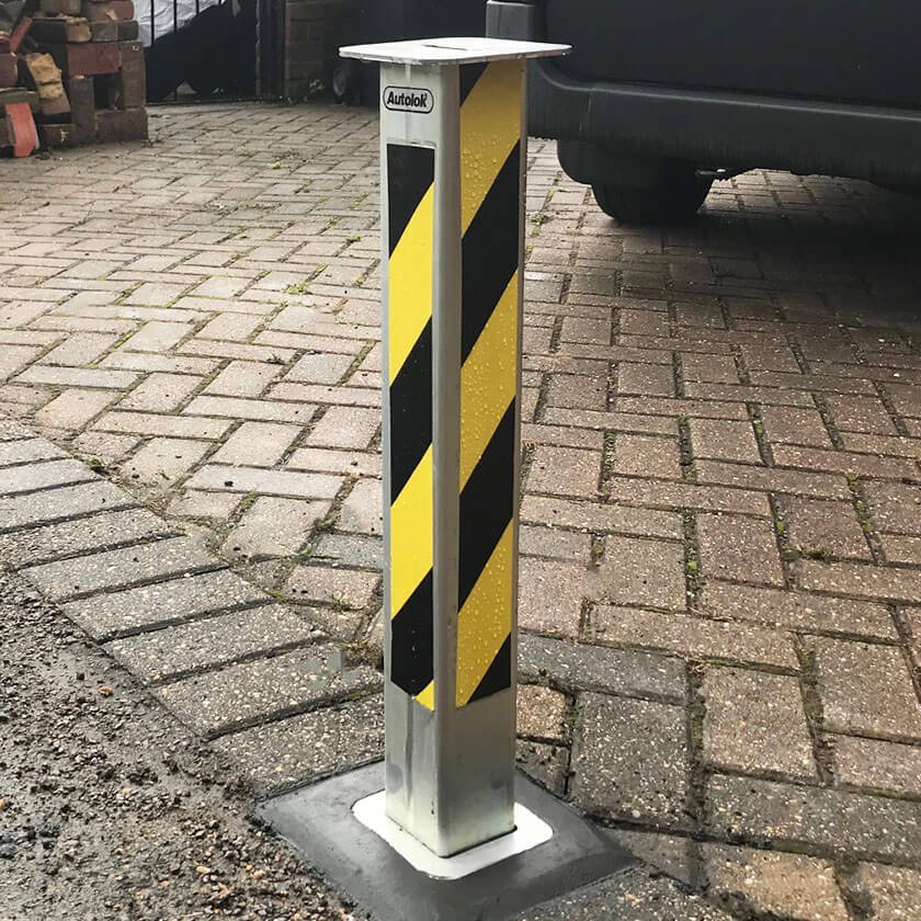 KT-70 Telescopic Post | Security Bollards Direct